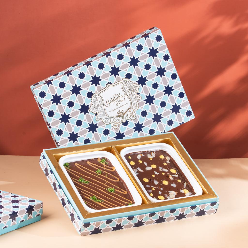CreamCheese & Whiskey Flavoured Kunafa Fudge Box – THE BAKLAVA BOX